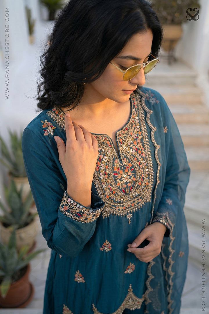 PANACHE – Multi Designer Store for Women’s Ethnic Wear – Attitude Designers